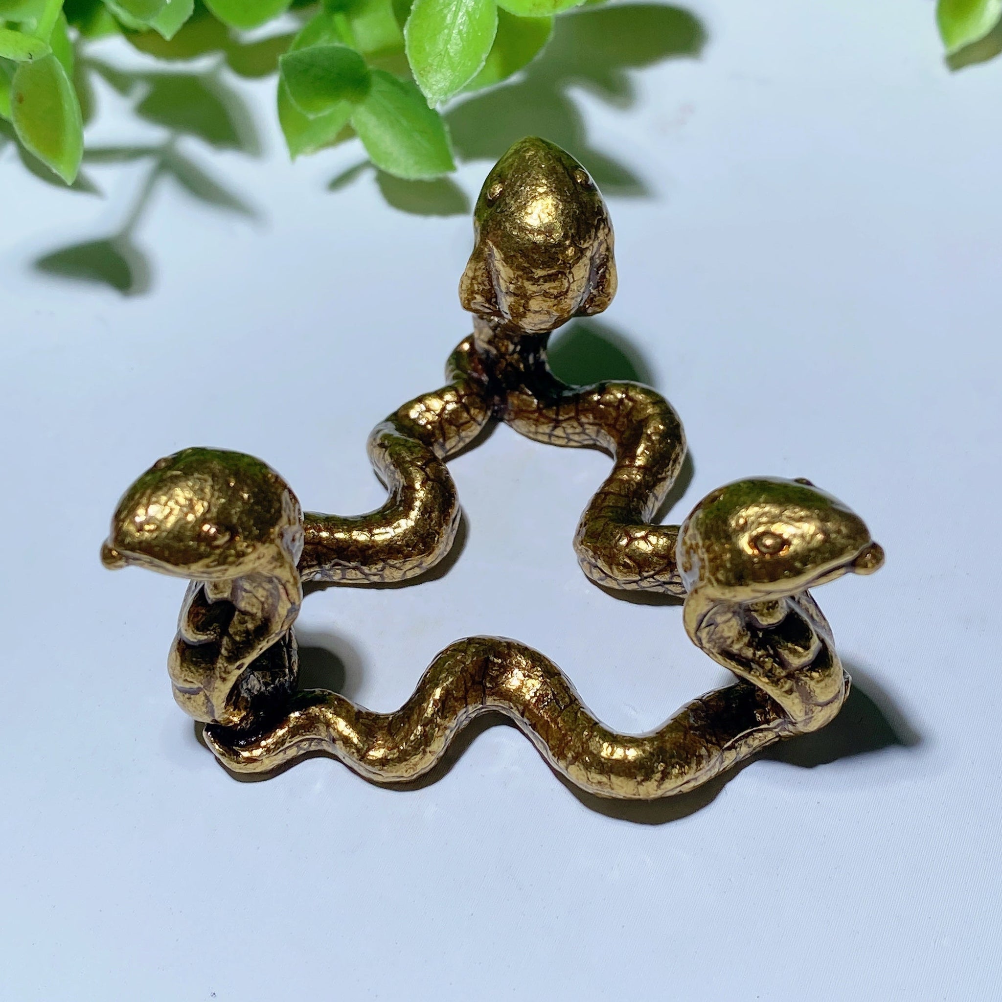 1.8" Golden Metal Triple Snakes Stand Bulk Wholesale – Wholesale ...